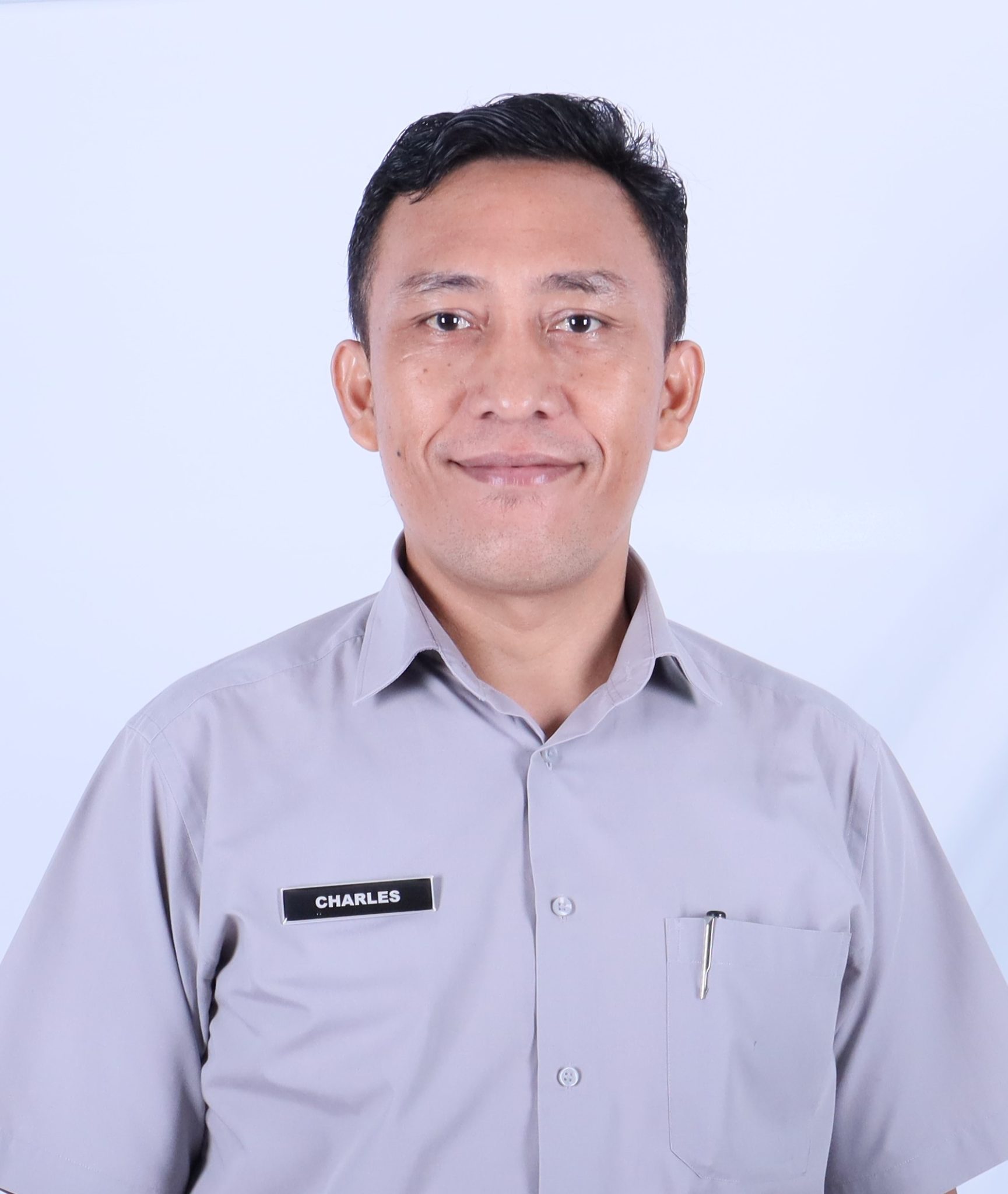 Charles Sihombing, S.S. - Sekolah Kusuma Bangsa Charles Sihombing, S.S. - Sekolah Kusuma Bangsa
