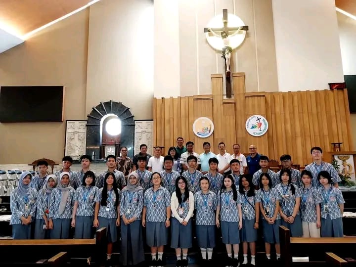 Toleransi dalam Aksi Nyata: Siswa SMA Kusuma Bangsa Palembang Gelar ...